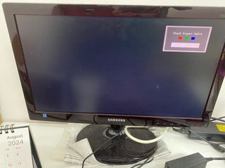 Samsung 4k UHD U28R550 IPS monitor 3840X2160 28”, Computers & Tech ...