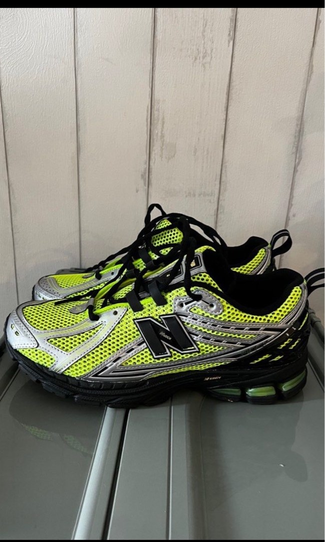 New balance 1960, Men's Fashion, Footwear, Sneakers on Carousell