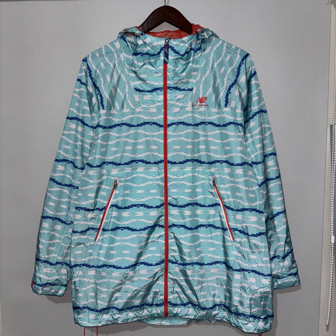 New balance windbreaker jacket / jaket olahraga / running jacket / windrunner / navajo / uv ...