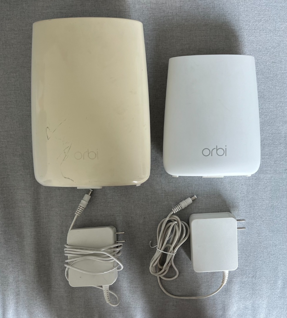 Orbi Router RBR50 and Satellite RBR20, Computers & Tech, Parts ...