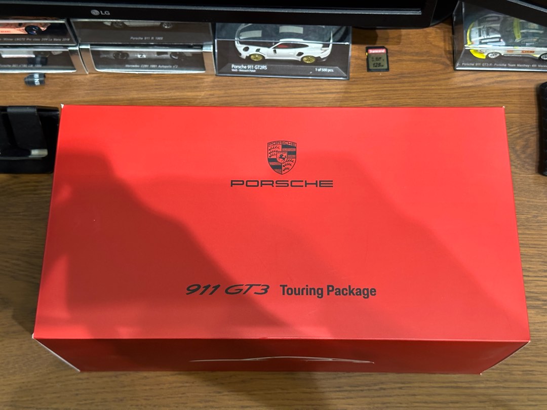 Porsche 911 991 GT3 Touring Package 1:18 Spark (Not BBR GT SPIRIT ...