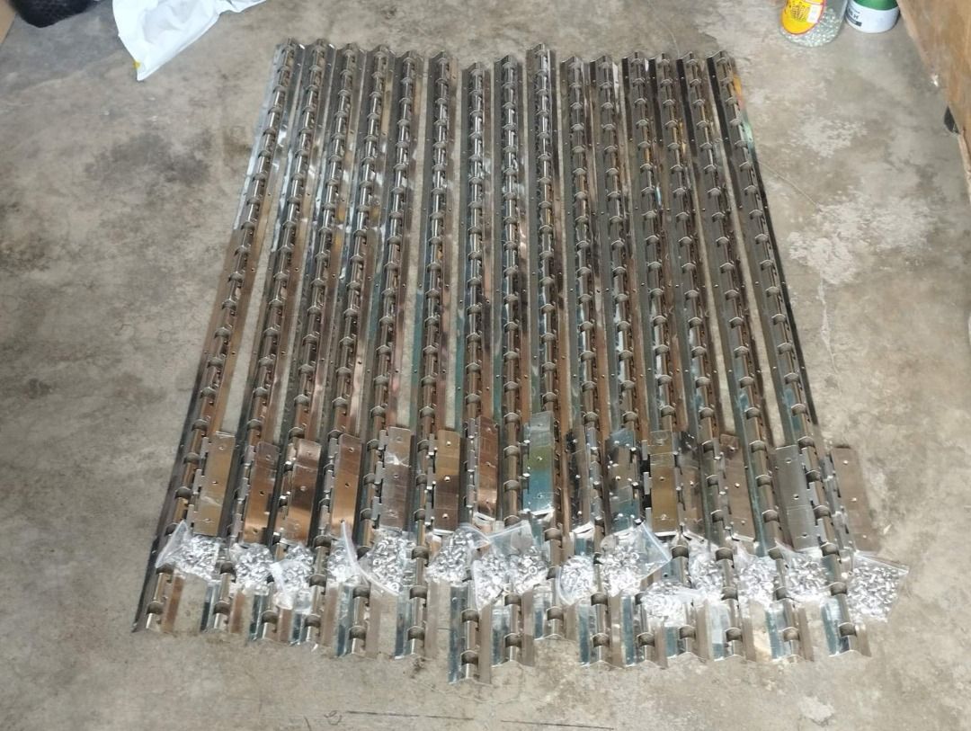 PVC PLASTIC CURTAIN FOR REEFER TRUCK AND STAINLESS STEEL HANGER ...