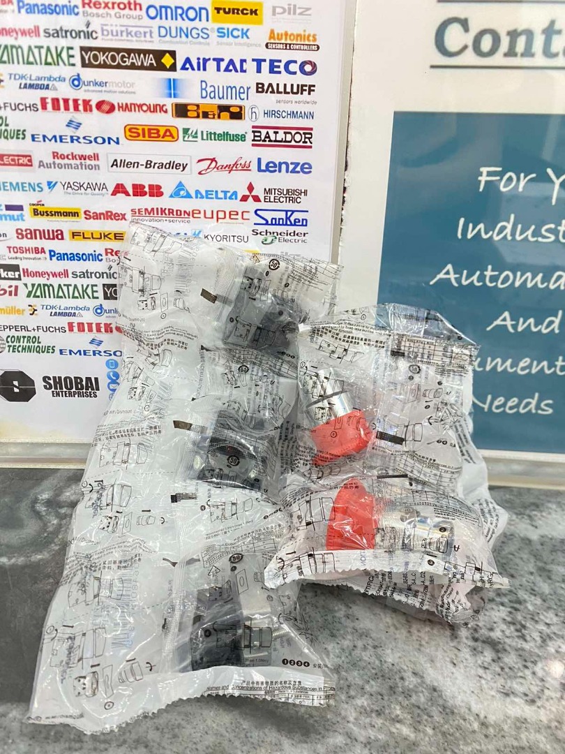 Schneider Emergency Stop Button Head | ZB2-BS54C, Commercial ...