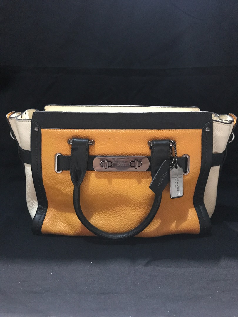 Tas tote coach swagger ukuran besar, Barang Mewah, Tas & Dompet di ...