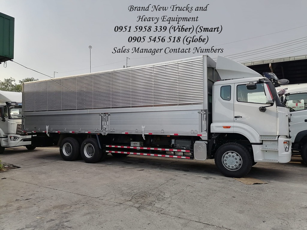 wing van 32 feet HOWO NX 10 wheeler wing van 6x4 32 feet 380hp, Special ...