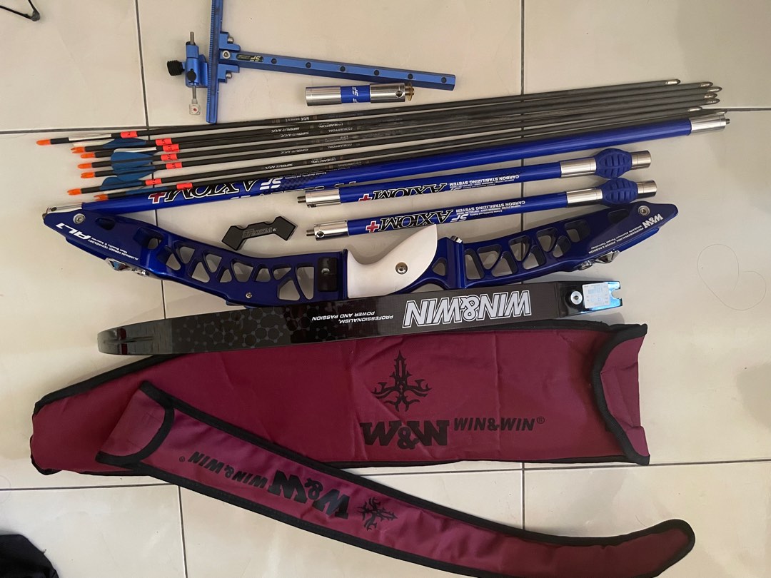 W&w archery set inclusive of hard bow case, Sports Equipment, Other ...