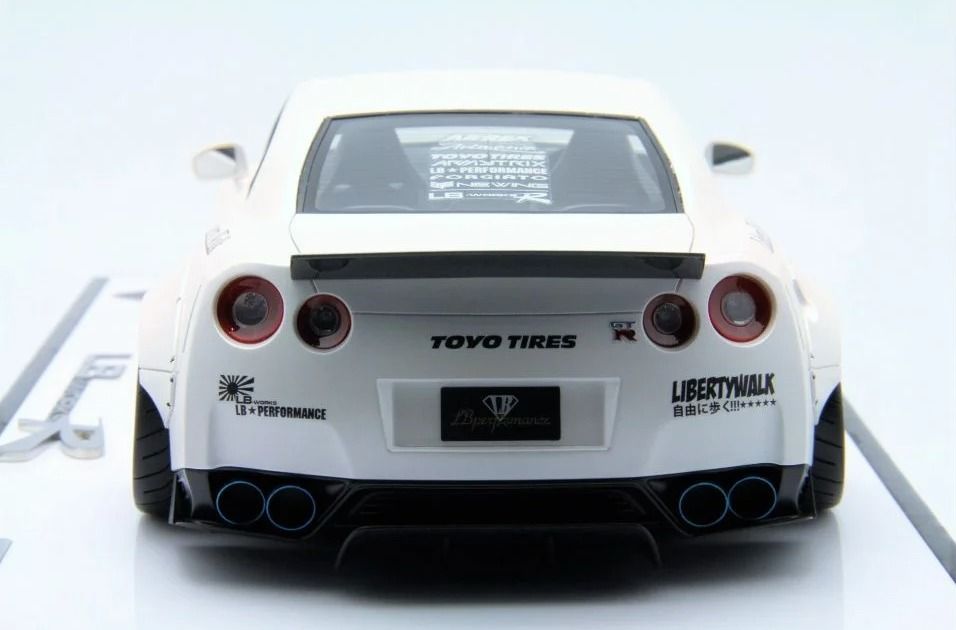 1/18 Liberty Walk LB*Works R35 GT-R Duck Tail Version - Matt Pearl ...