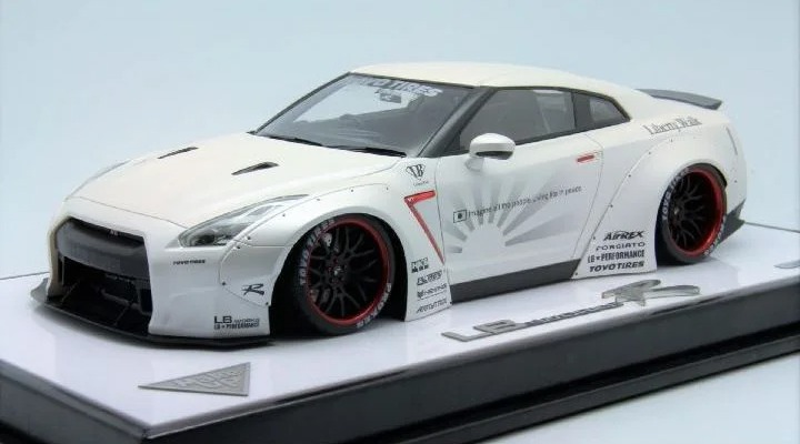 1/18 Liberty Walk LB*Works R35 GT-R Duck Tail Version - Matt Pearl ...