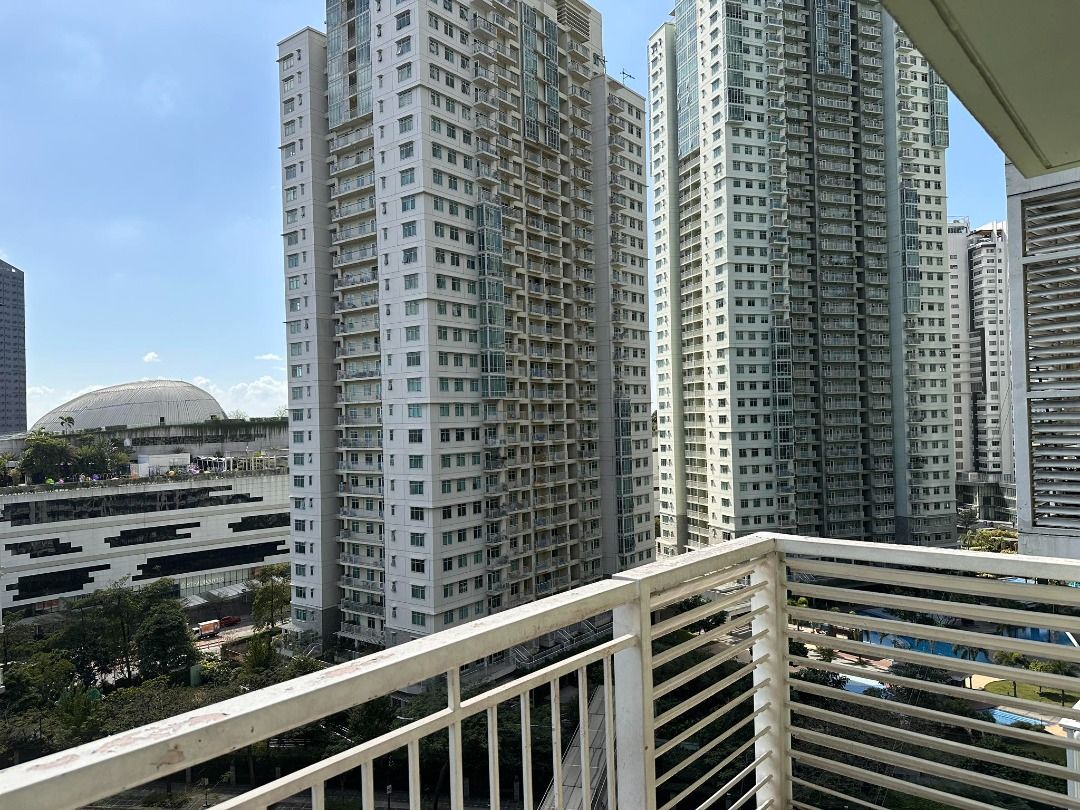2 Bedroom Bi-Level unit for Sale in Two Serendra Encino Tower, Property ...