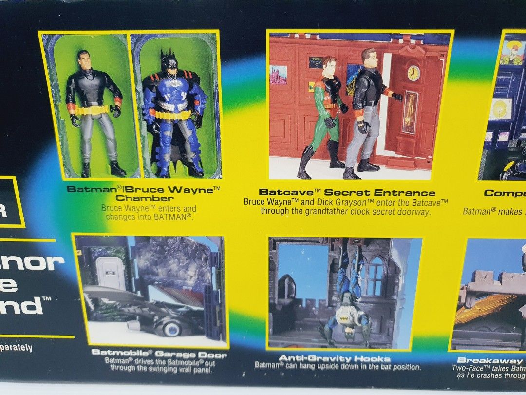 1995 BATMAN FOREVER BATCAVE WAYNE MANOR BATCAVE COMPOUND PLAYSET KENNER ...