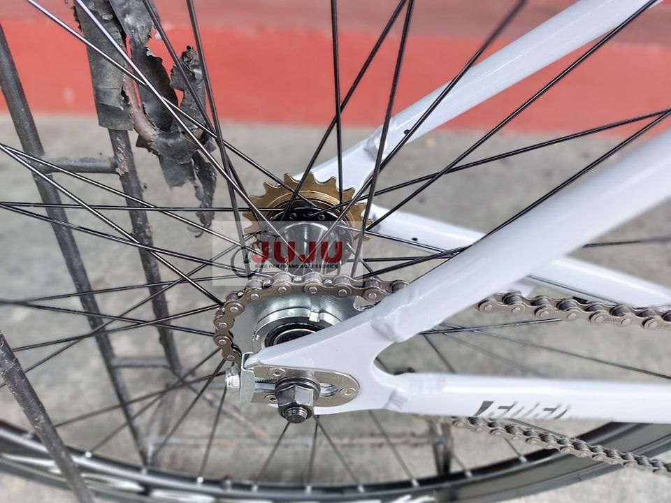 Betta Hellboy Aero Fixie Fixed Gear Bike, Sports Equipment, Bicycles ...