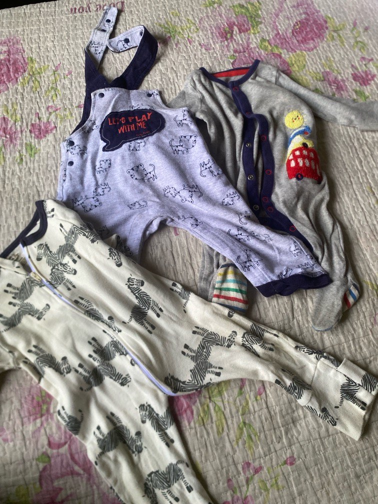 Bundle clothes for baby 3 pcs, Babies & Kids, Babies & Kids Fashion on ...