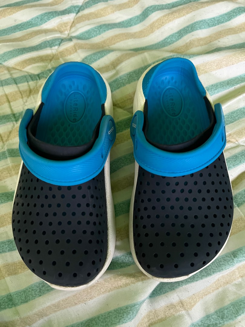 CROCS LITERIDE c10, Babies & Kids, Babies & Kids Fashion on Carousell
