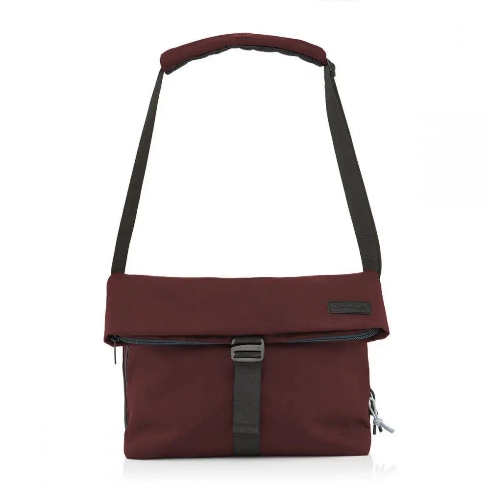 Crumpler Strength of Character Messenger, Men's Fashion, Bags, Sling ...