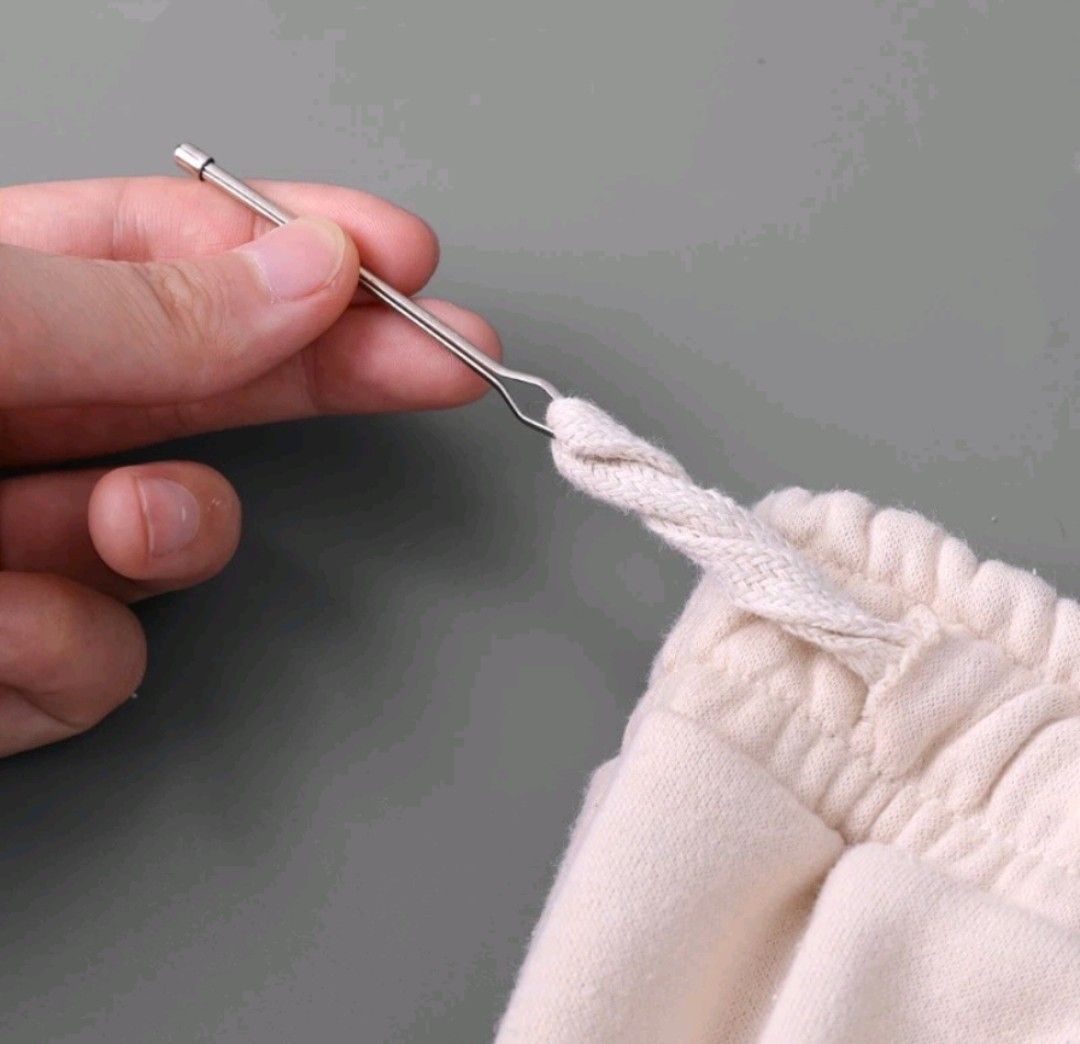 Elastic band wearing tool /threading clamp (for sewing), Furniture ...