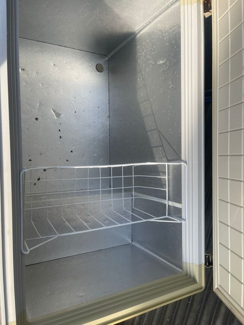 Faver Chest Freezer 378Liter, TV & Home Appliances, Kitchen Appliances ...