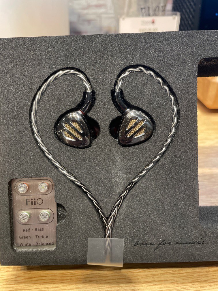 FIIO FH9, Audio, Earphones on Carousell