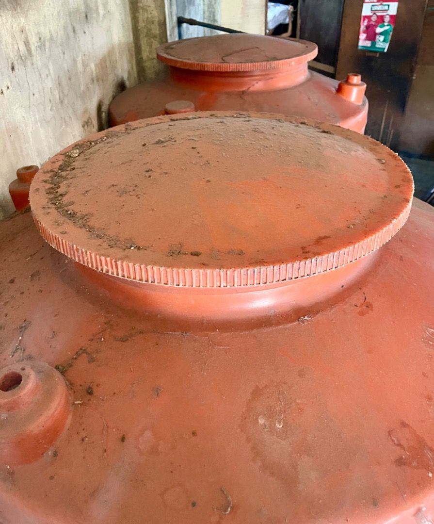 For sale : Used PE Industrial Water Storage Tanks 1,000 Liters ...