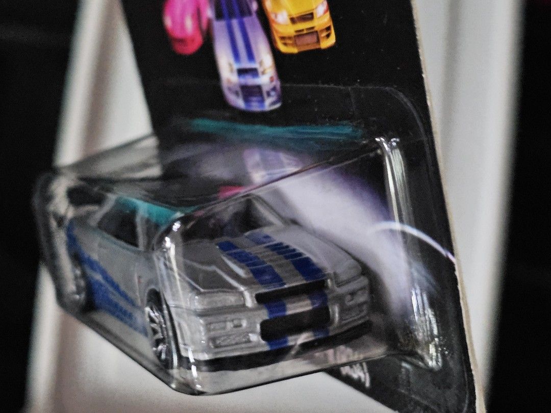 Hot Wheels Nissan Skyline GT-R (R34) 2 Fast 2 Furious Official Movie ...