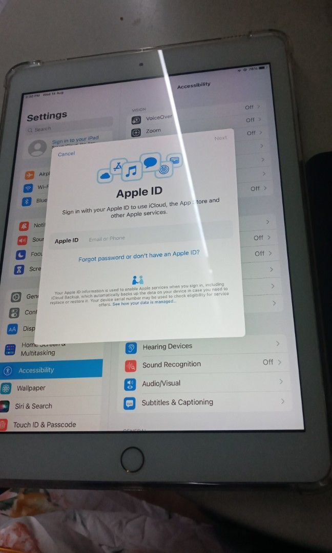 Ipad 5th GENERATION Gold 128 GB, Mobile Phones & Gadgets, Tablets, iPad ...