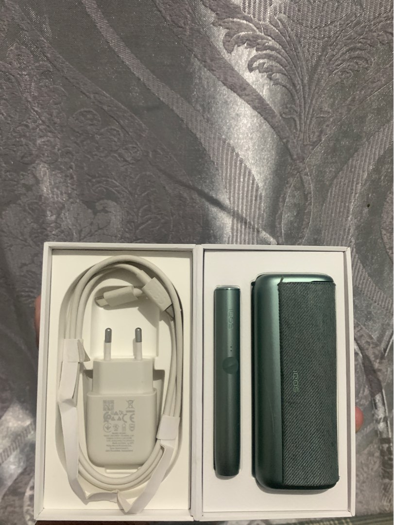 Iqos Iluma prime, Fesyen Pria, Aksesoris, Lainnya di Carousell