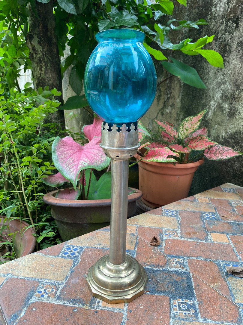 Lampu Lilin Tembaga Antik, Hobbies & Toys, Collectibles & Memorabilia ...