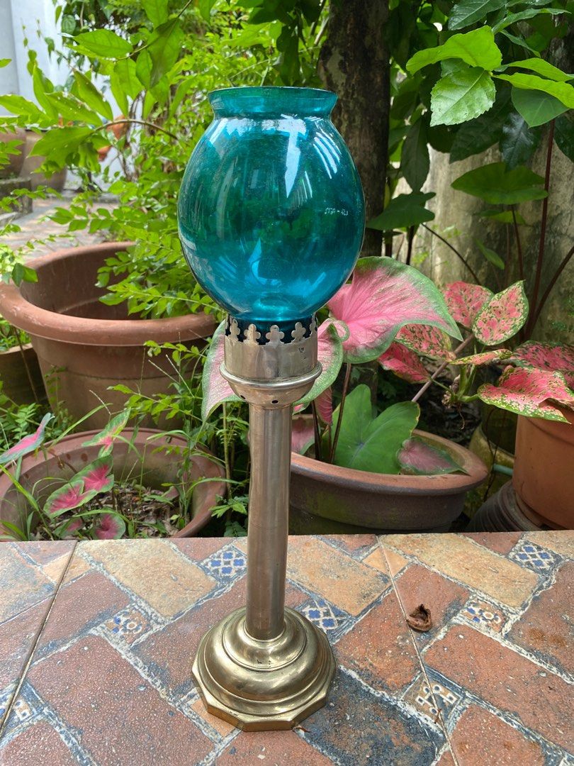 Lampu Lilin Tembaga Antik, Hobbies & Toys, Collectibles & Memorabilia ...