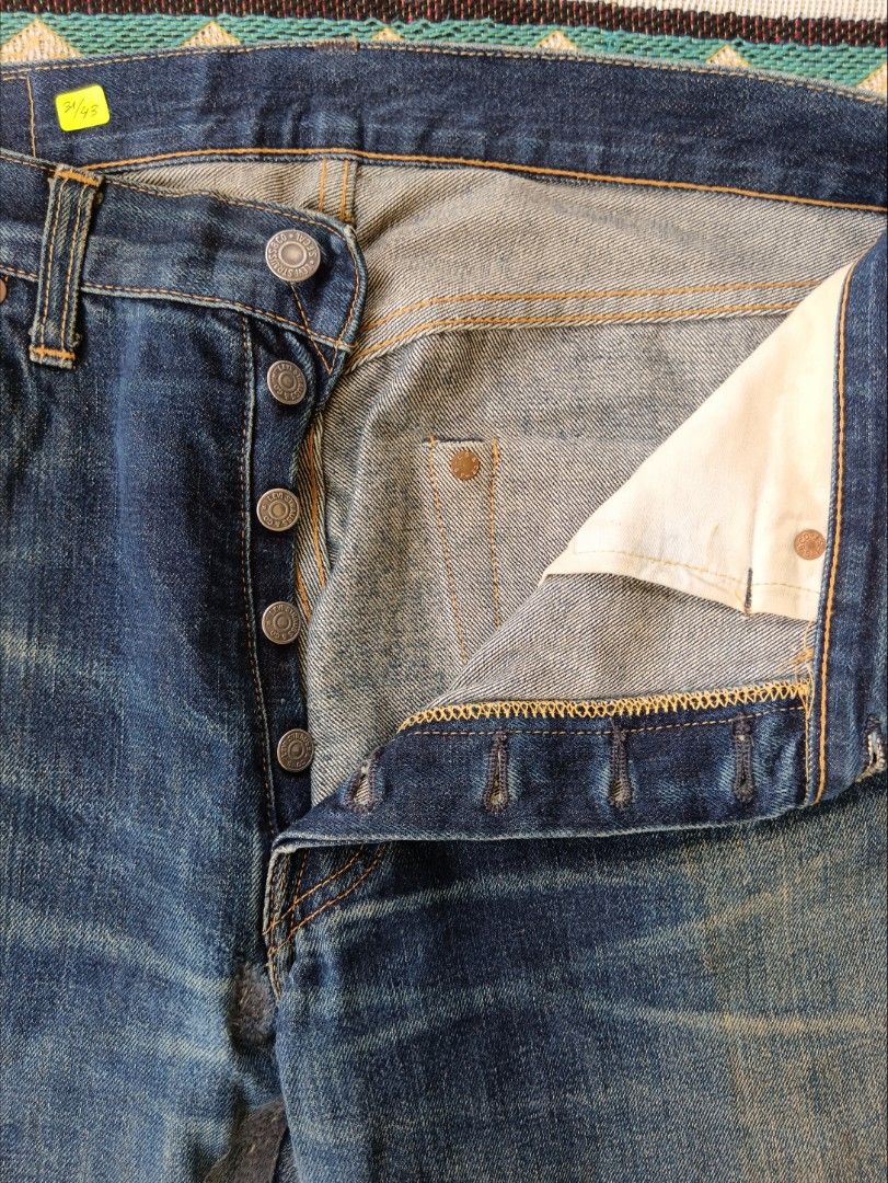 Vtg 90s LVC Levis 501xx big E, Men's Fashion, Bottoms, Jeans on Carousell