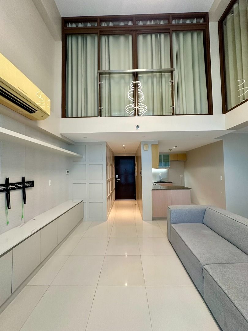 Luxurious 2 Bedroom Loft Unit for Sale in Eastwood Le Grand 3 Quezon City!, Property, For Sale ...