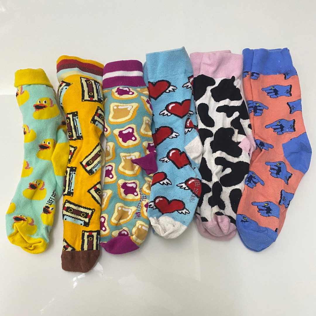 Pattern Crew Length Socks (Duck, Videotape, Sandwiches, Hearts, Cow ...