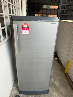 Peti ais sharp, TV & Home Appliances, Kitchen Appliances, Refrigerators ...