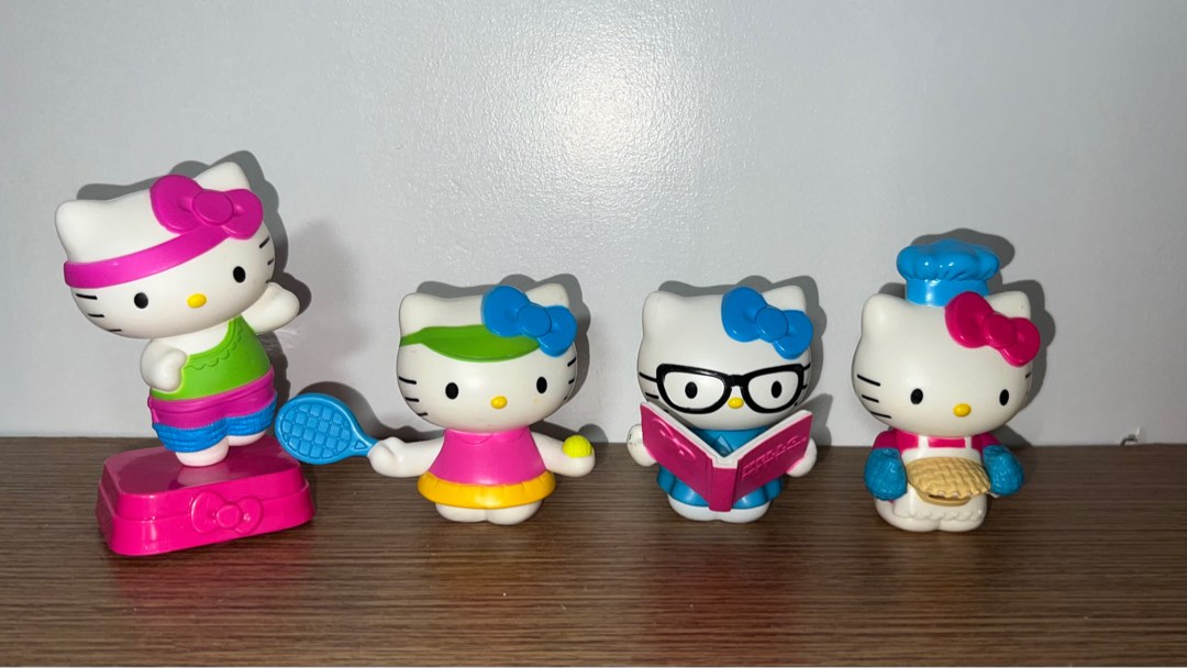 Sanrio | Hello Kitty |Mcdo 2013 Toy Collectible Collab Set, Hobbies ...