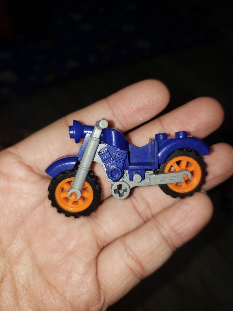 SEPEDA MOTOR LEGO KW ROBLOK ROBLOX DIORAMA DIO RAMA MOTIF KARAKTER ...