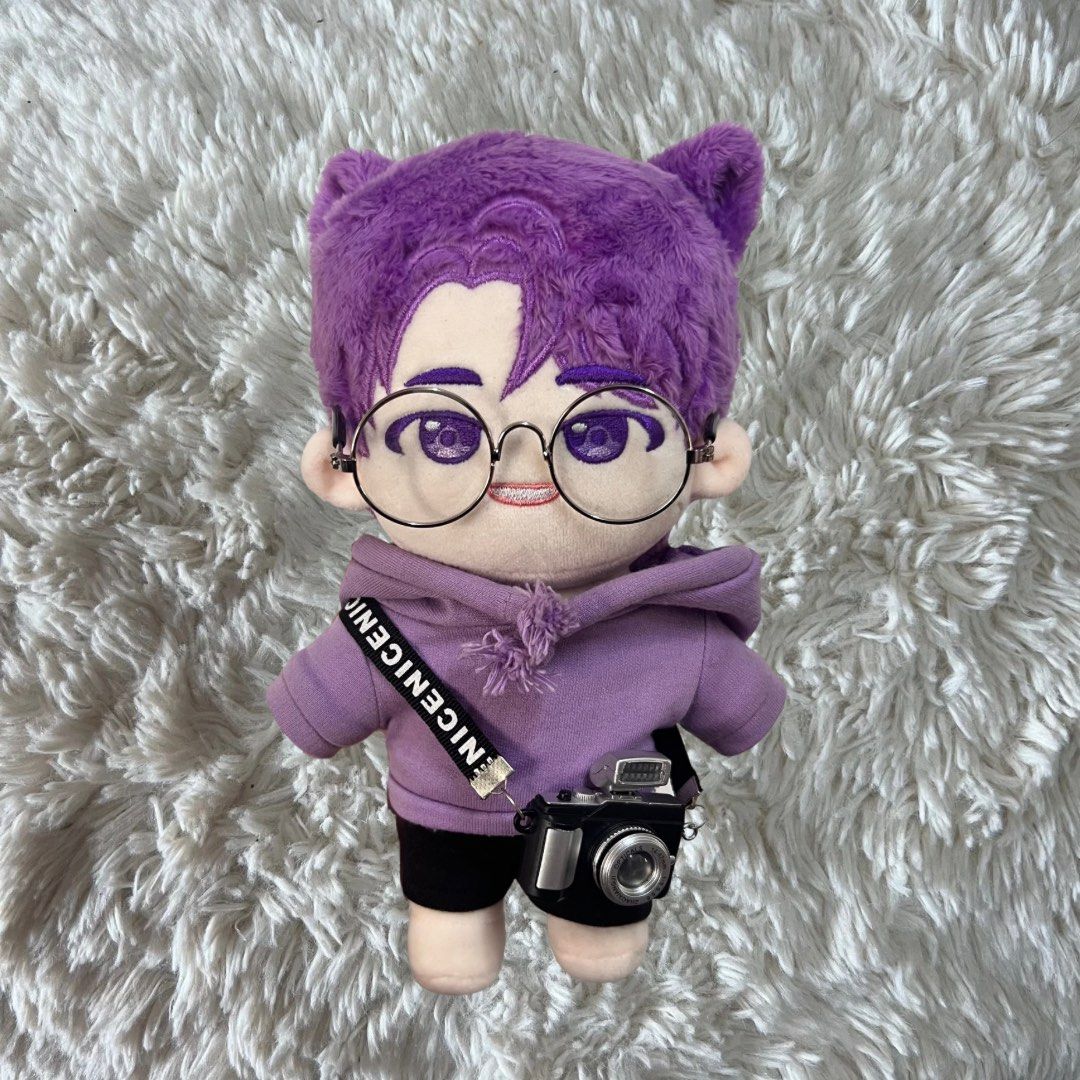 seventeen wonwoo 15cm doll, Hobbies & Toys, Collectibles & Memorabilia ...
