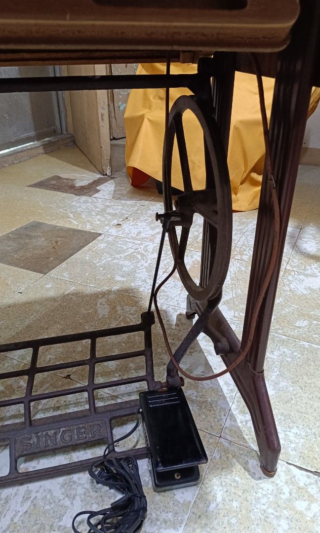 Singer Sewing Machine, Everything Else, Others on Carousell