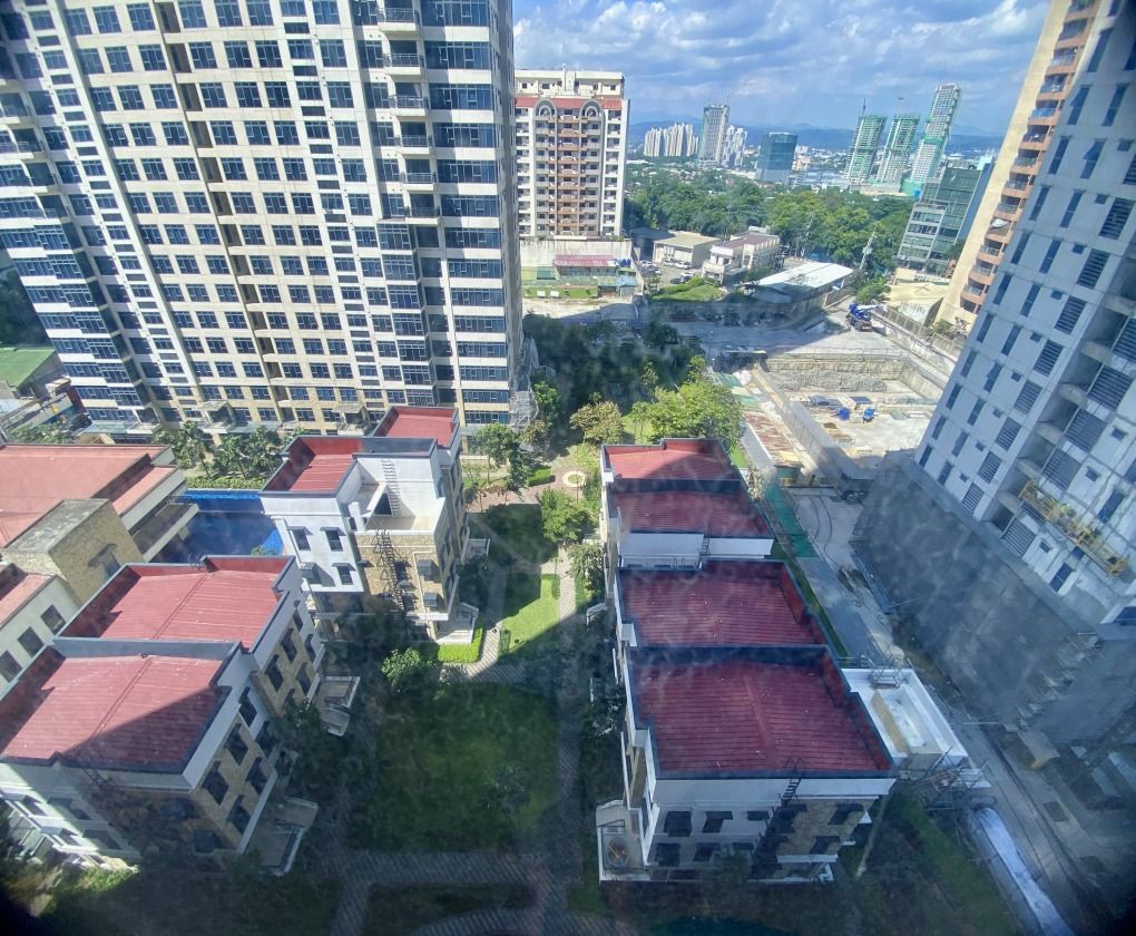 Travertine at Portico 1 Bedroom 1BR Condo in Pasig City, Metro Manila ...