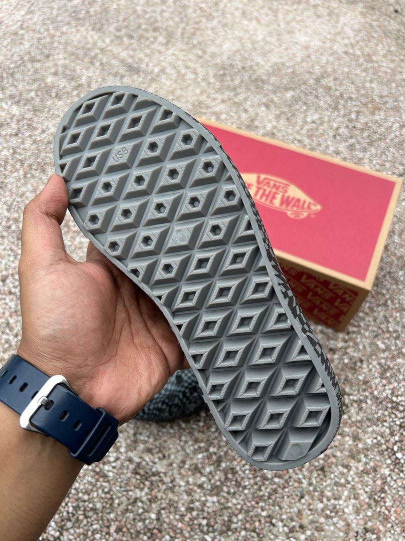 Vans slip on mule trek, Men's Fashion, Footwear, Sneakers on Carousell
