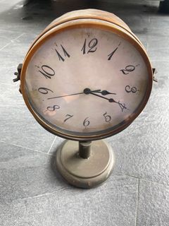 Vintage Japan Totem Clock, Hobbies & Toys, Memorabilia & Collectibles ...