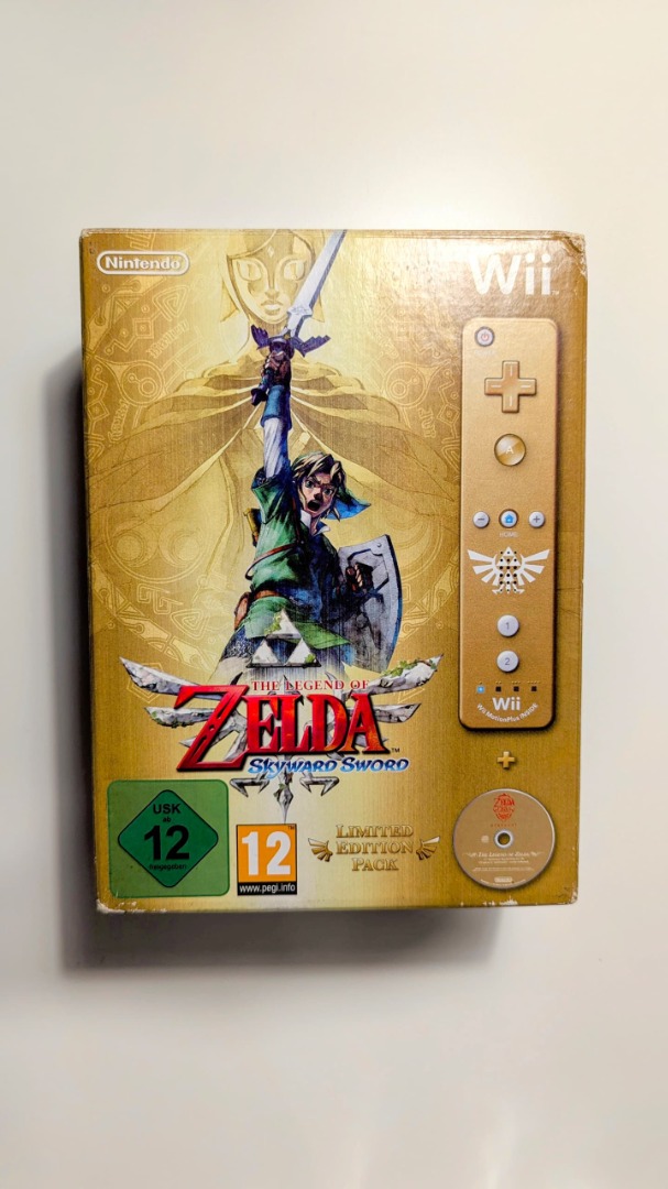 Nintendo Zelda Skyward Sword [Controller Bundle], Video Gaming, Video ...
