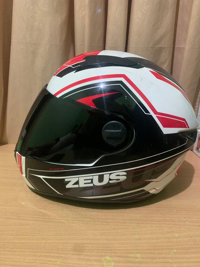 Zeus Helmet Z811 Red Black / Helm Zeus, Motor di Carousell