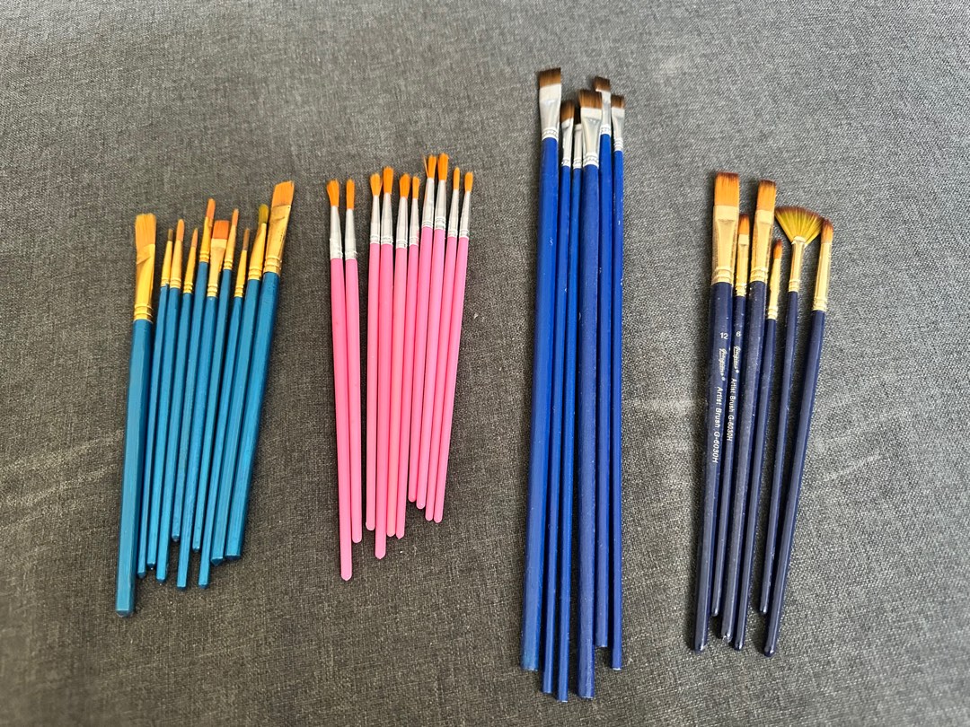 [32 PIECES] Assorted Paint Brush, Hobbies & Toys, Stationary & Craft ...