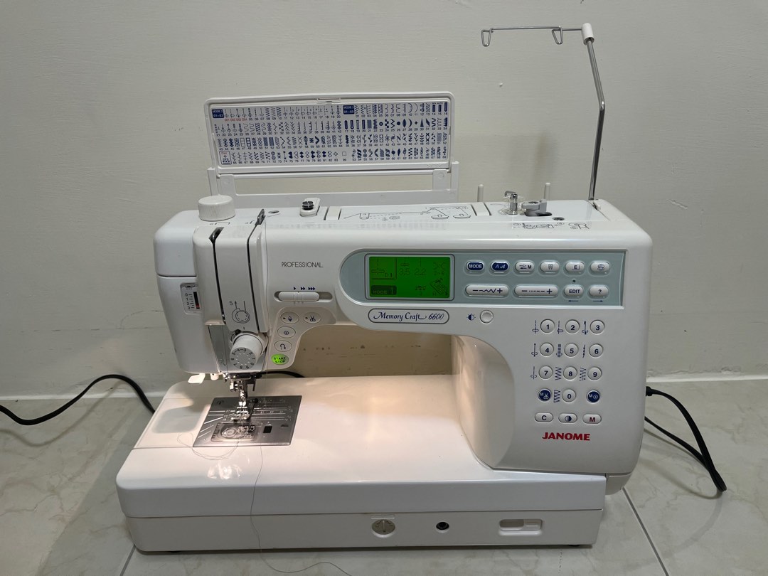 車樂美 janome 電腦型 縫紉機(memory craft 6600), 電視及其他電器 , 其他家庭電器在旋轉拍賣