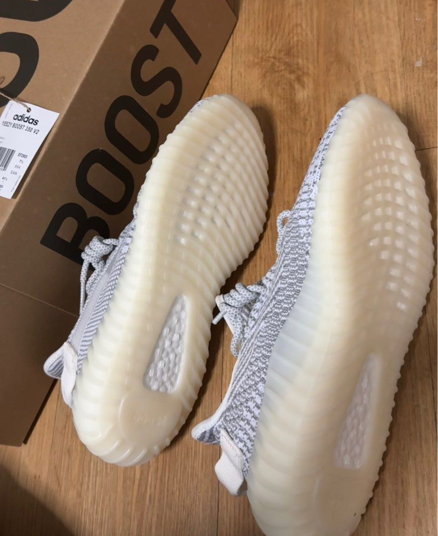 Adidas Yezzy 350, Men's Fashion, Footwear, Sneakers on Carousell