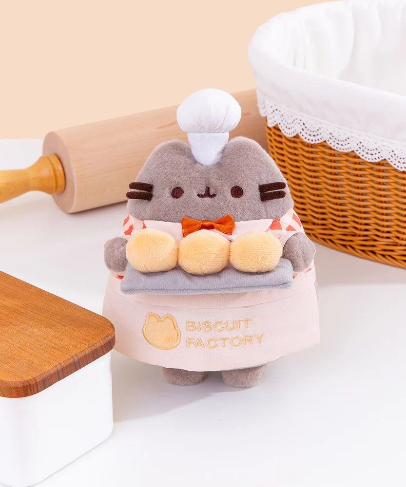 Brand New Pusheen Biscuit Baker Plush (PUSHEEN PLUSH EXCLUSIVE ...
