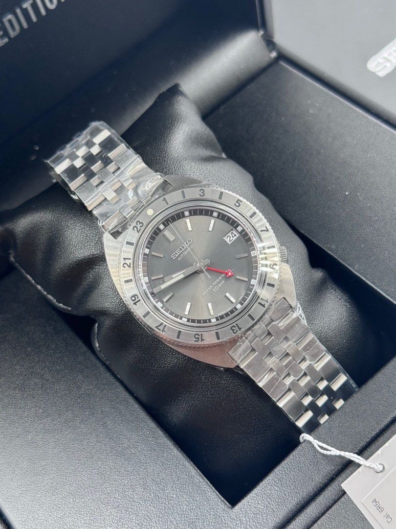 Brand NEW Seiko Prospex Land Series GMT Navigator Reissue SPB411 ...