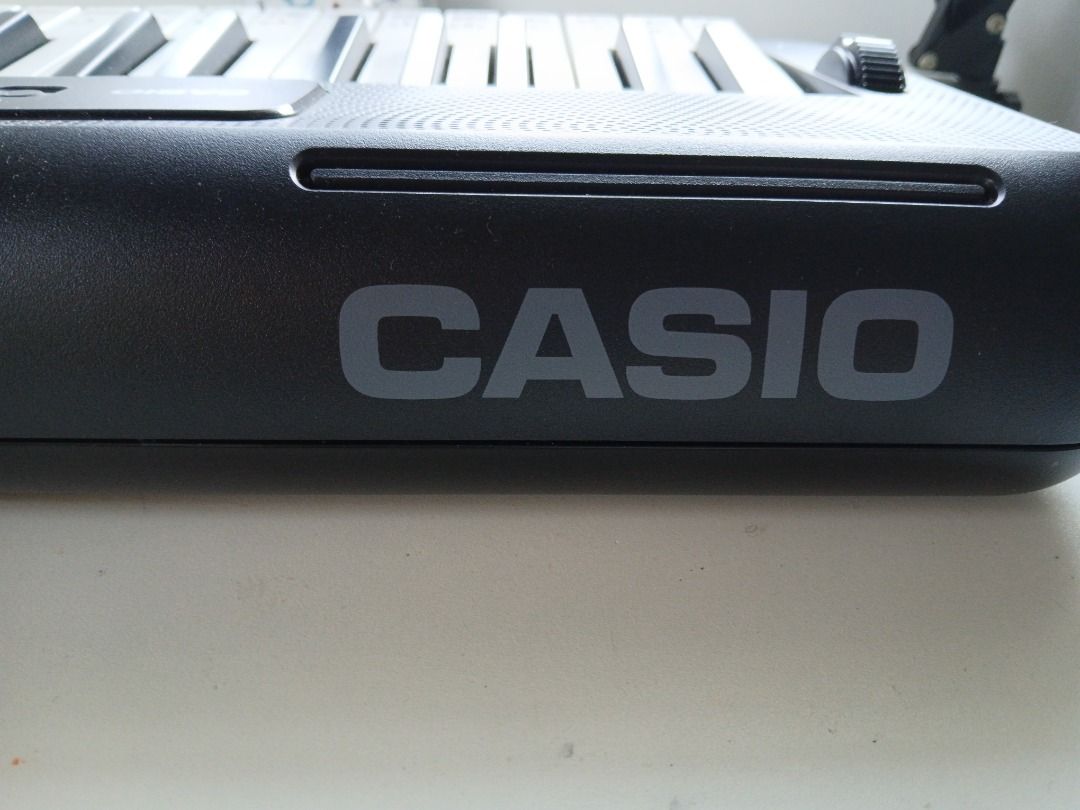 Casiotone Electronic Keyboard CTS-300, Hobbies & Toys, Music & Media ...