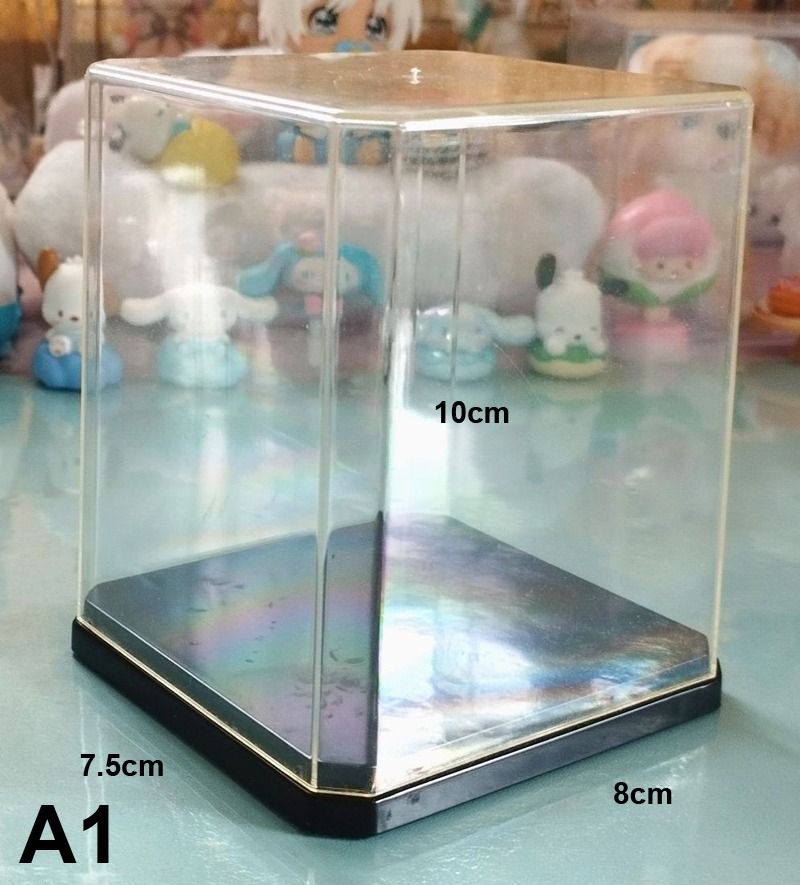 Daiso Japan Toy Figure Acrylic Display Storage Box Collection, Hobbies ...