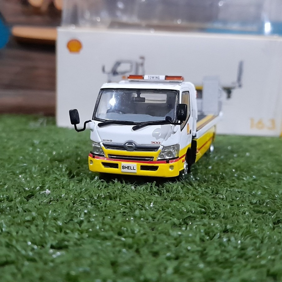 Diecast Miniatur Hino 300 Shell tow truck skala 1:64, Toys ...