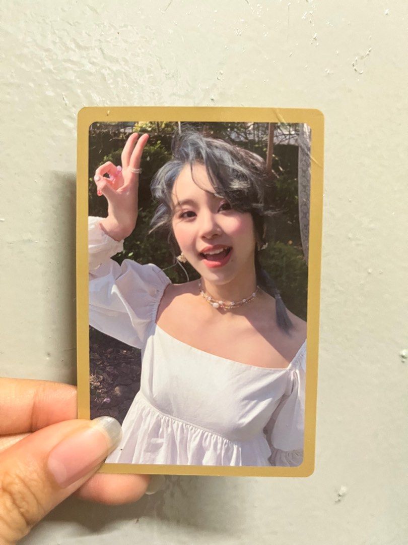 [FREE OFFICIAL CHAEYOUNG PC] TWICE SANA MOMO CHAE PHOTOCARD SET ...