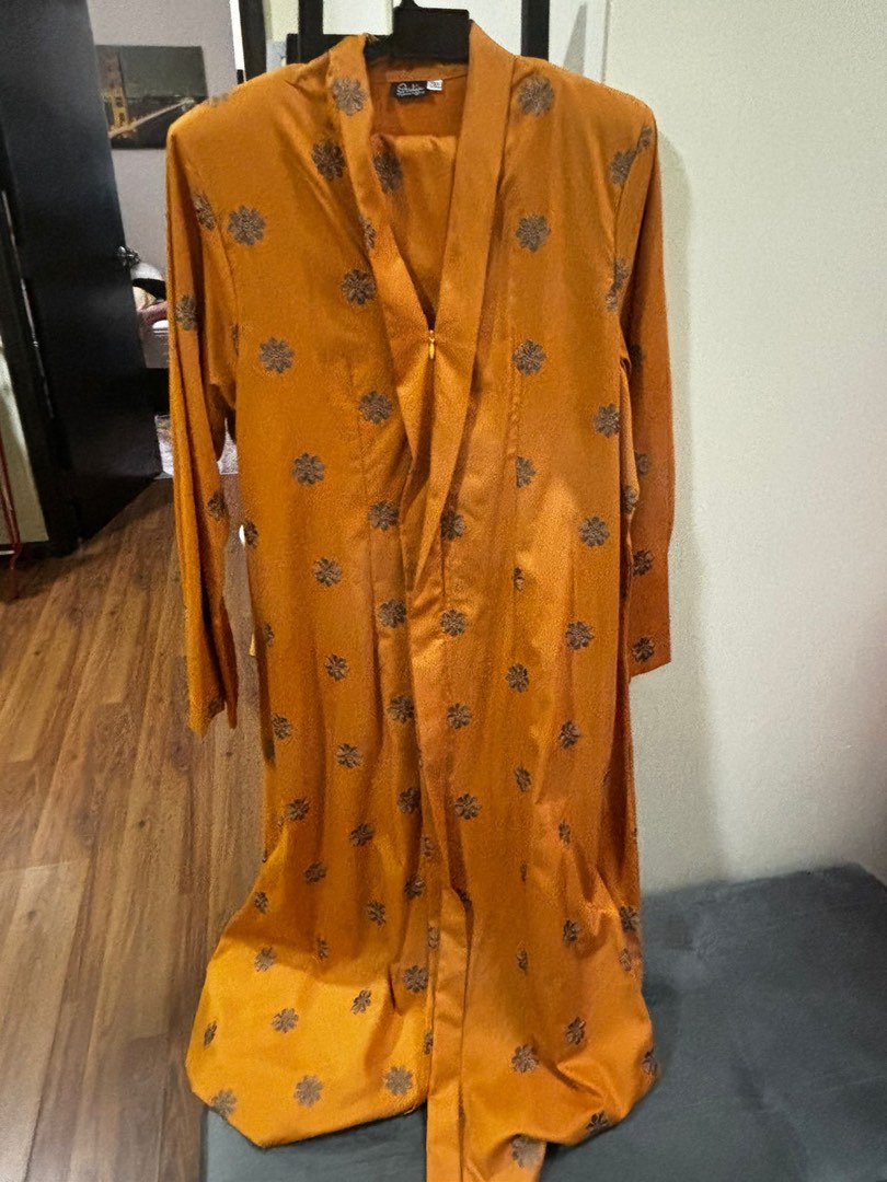 Icahfa Kebaya, Women's Fashion, Muslimah Fashion, Kaftans & Jubahs on ...